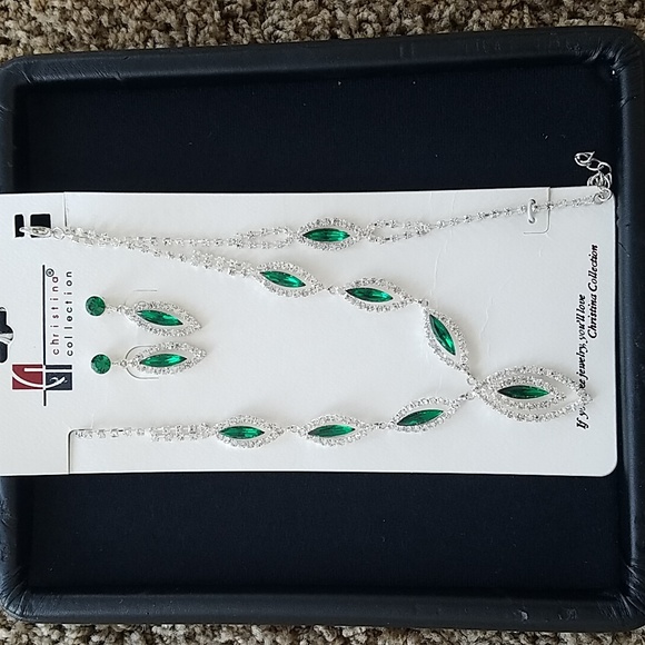 Christina | Jewelry | New Christina Collection Rhinestone Necklace Set ...